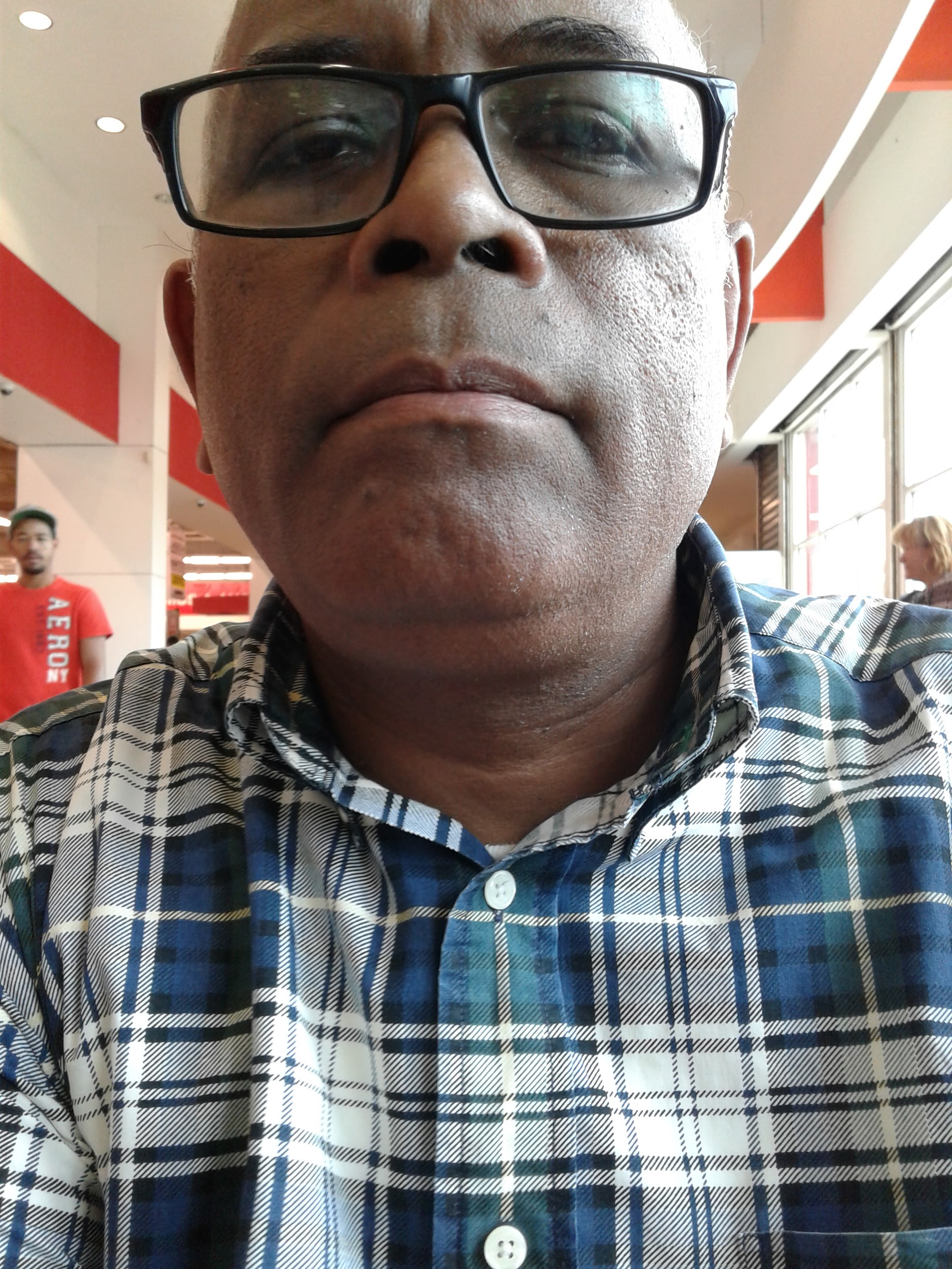 Review by: TOMAS POLANCO ORTIZ NELSON | julio 26, 2017