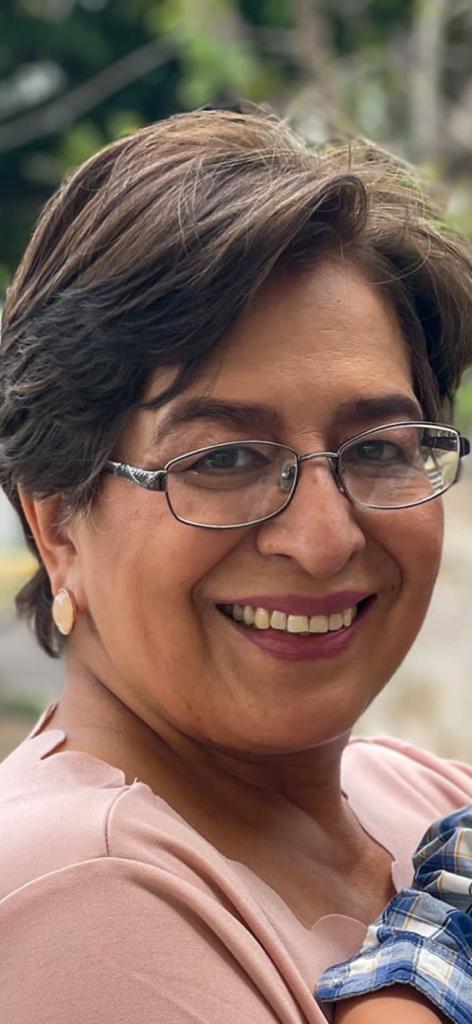 Review by: GRISSEL BONILLA MAC ADA | December 1, 2022