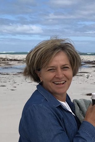 Review by: Van Der Linde Susani | December 26, 2022